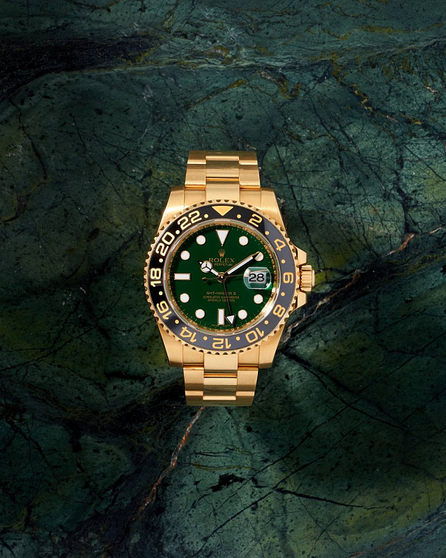 Rolex GMT Master II 40mm Green Dial Z Series 116718LN