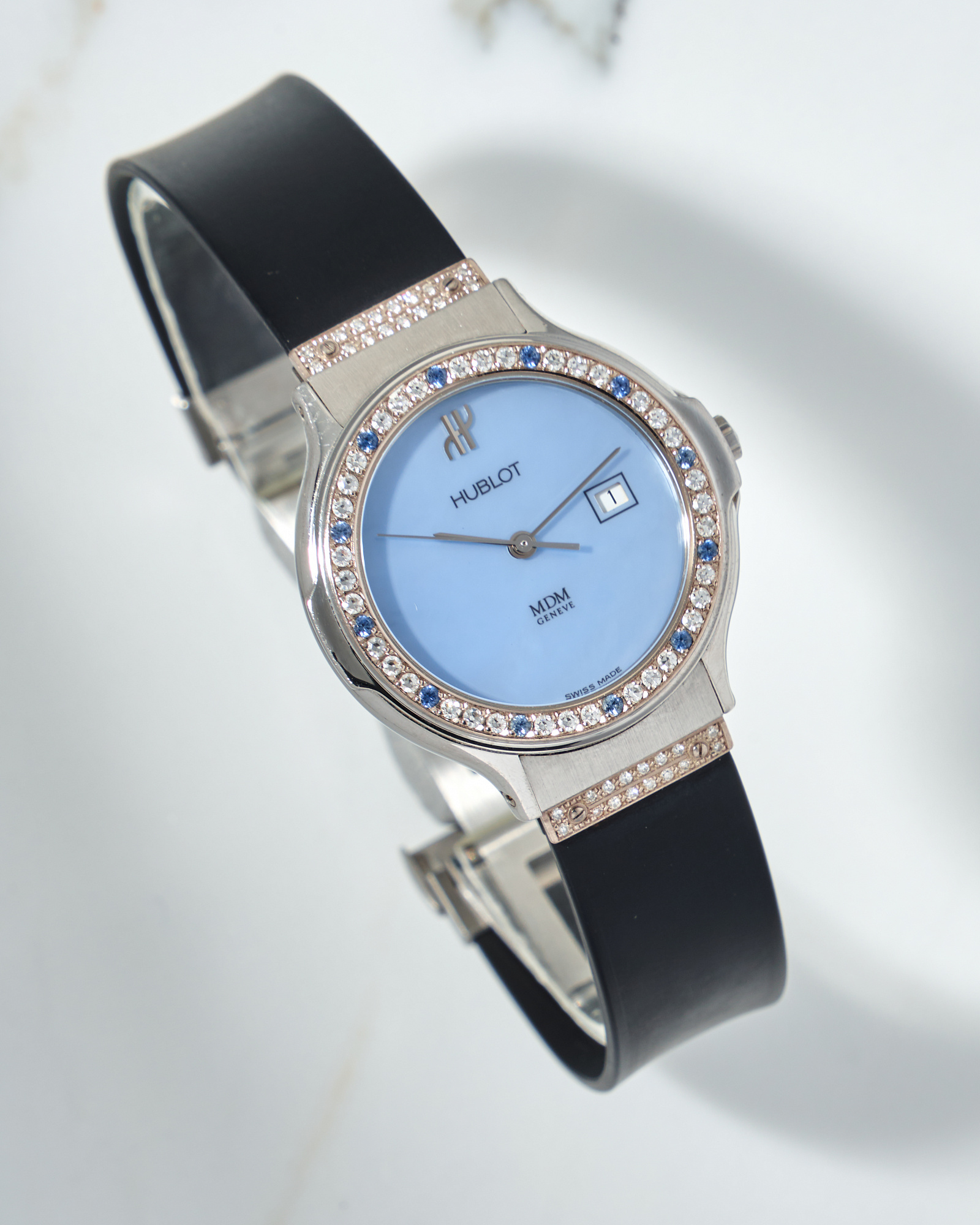 Hublot Classic MDM Diamond & MoP