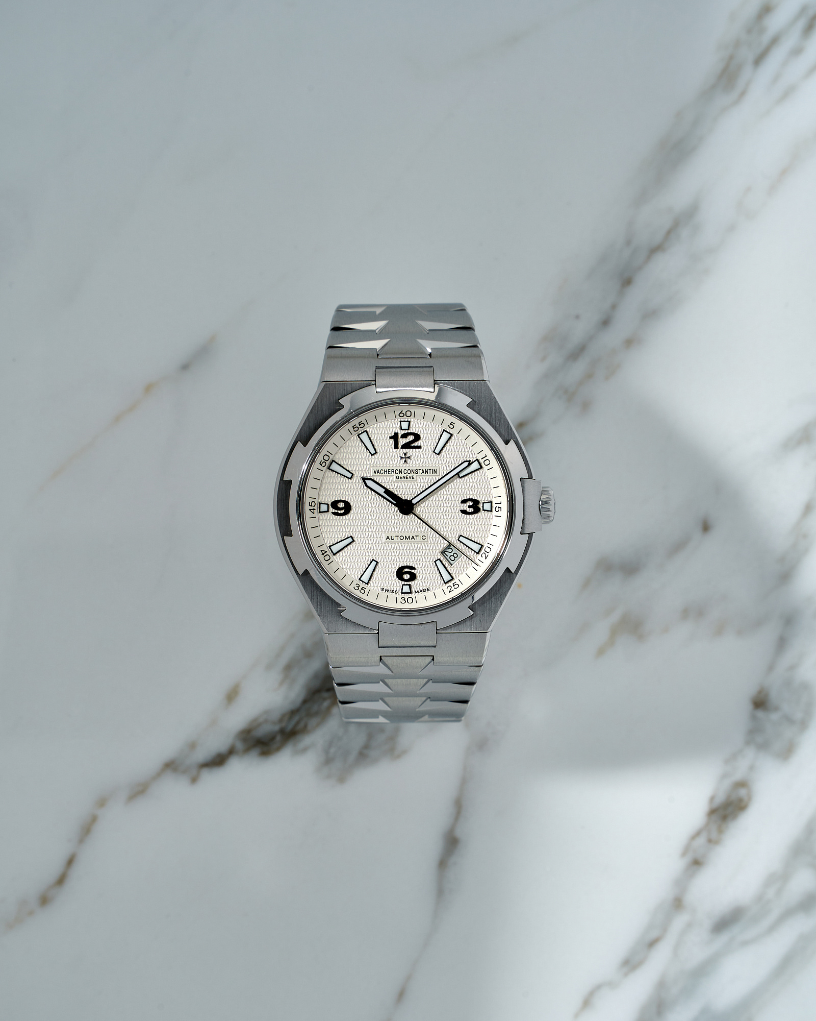 Vacheron Constantin Overseas 42mm 47040