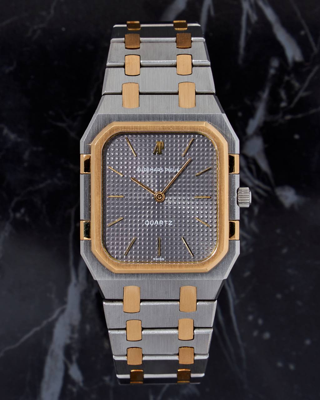 Audemars Piguet Royal Oak Quartz Rectanguler 6005