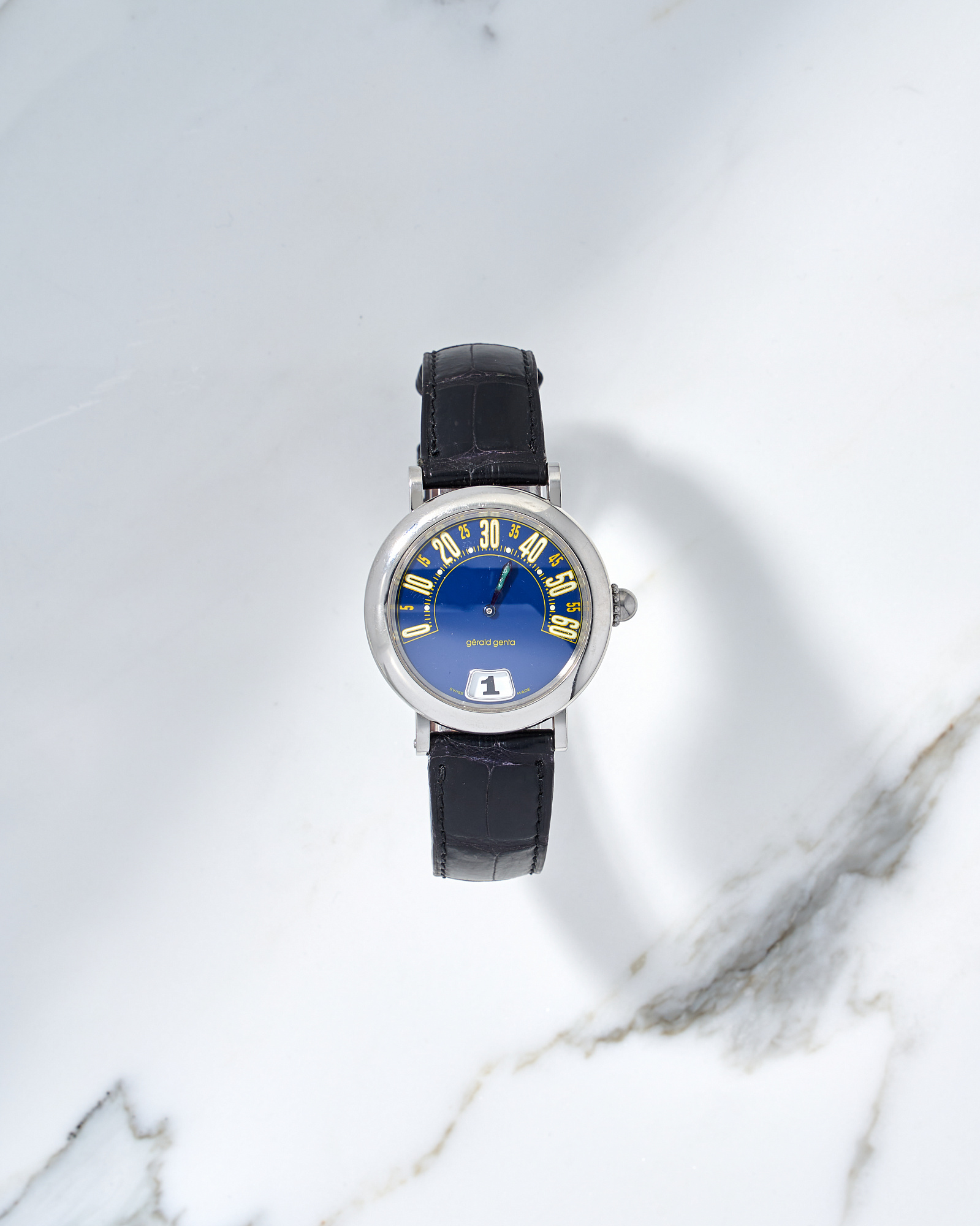 Gérald Genta Retrograde Minutes Jump Hour Blue Dial 36mm